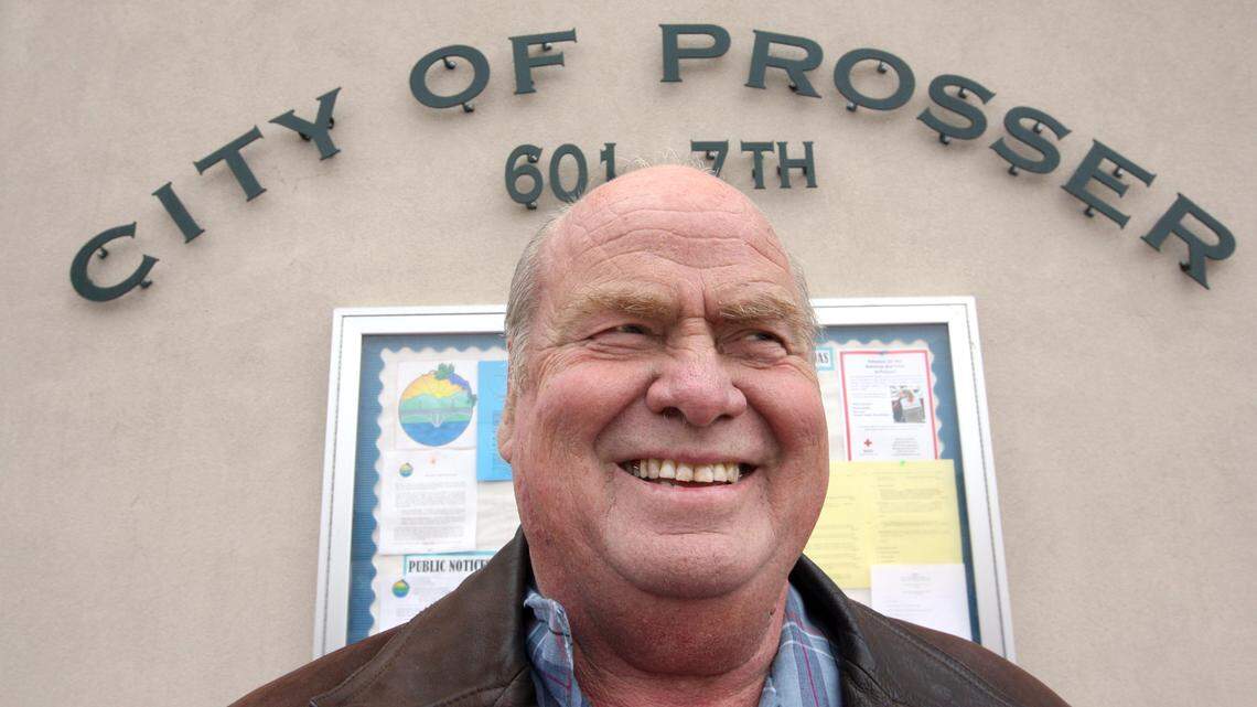 Prosser businessman Larry Loges who fought city hall has died | Tri ...