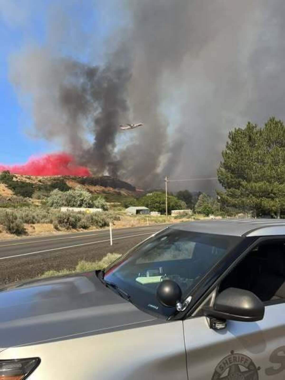 Wildfires surround Tri-Cities, including at Juniper Dunes | Tri-City Herald