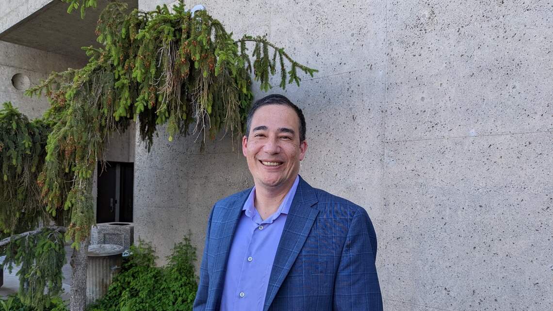 WA Secretary of State visits CBC for election security discussion | Tri ...