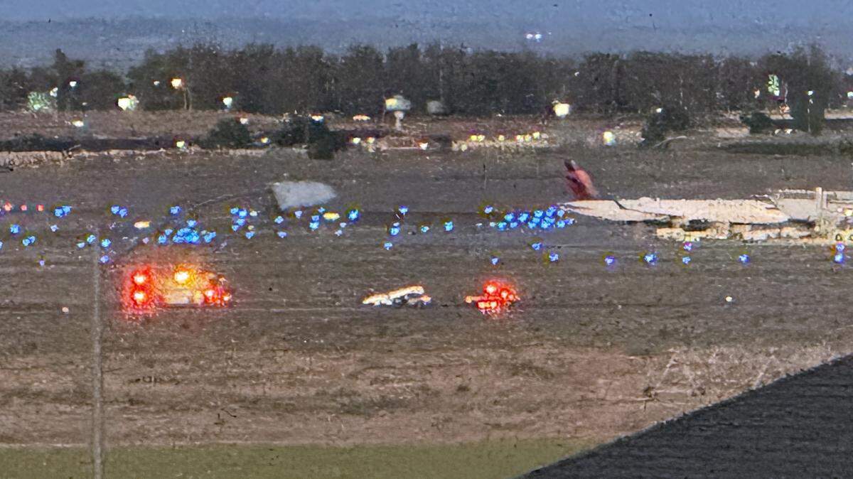 Cessna flips and skids while landing at Pasco airport | Tri-City Herald