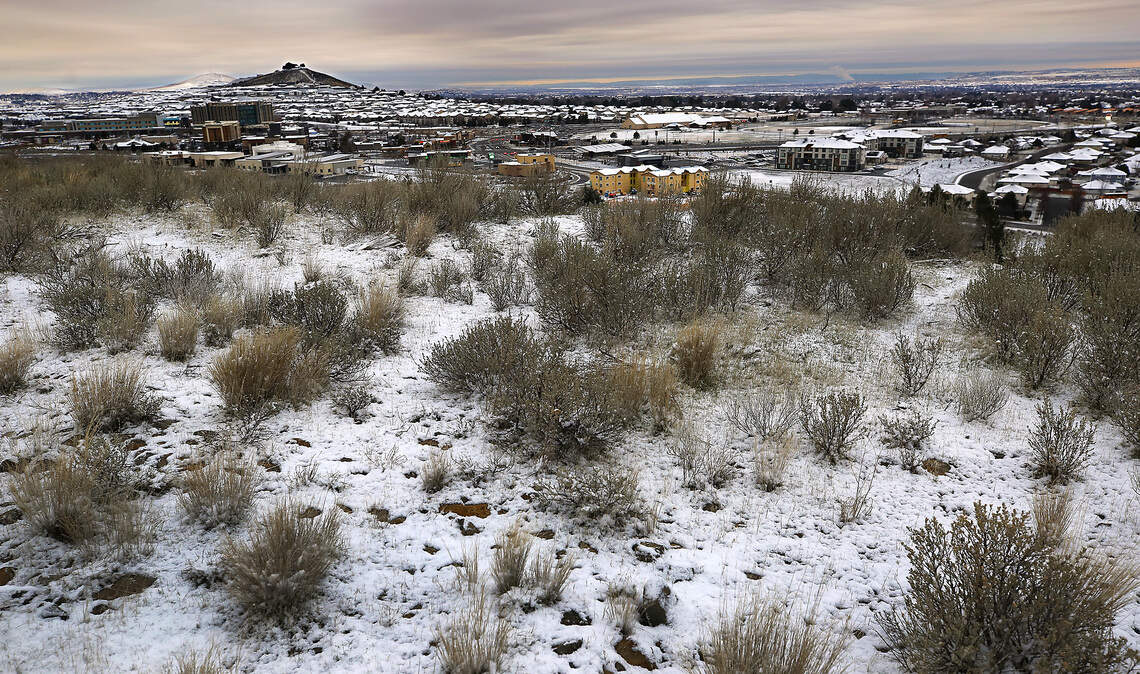 Snow finally hits Tri-Cities: what to expect next | Tri-City Herald