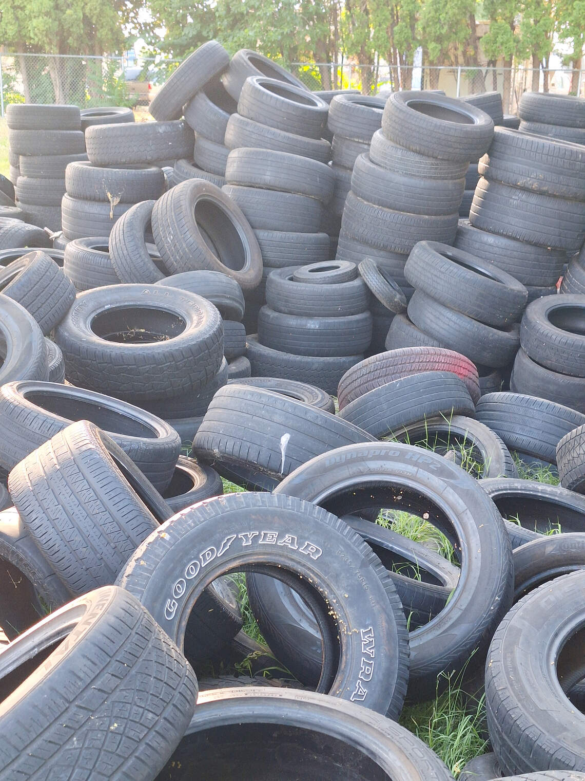 Mountain of tires raises safety concerns near Columbia Park | Tri-City ...