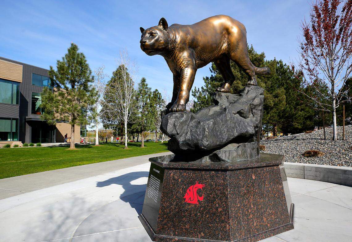 WSU Tri-Cities welcomes new university president visit | Tri-City Herald