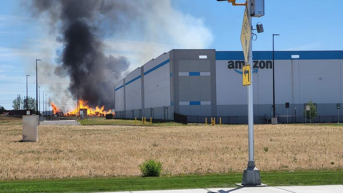 Cause of Pasco WA pallet fire under investigation | Tri-City Herald