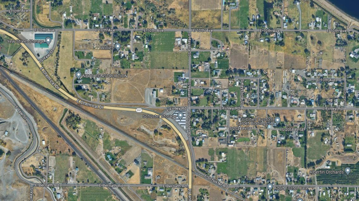 Benton PUD power line down, blocks Highway 397 in Finley WA | Tri-City ...