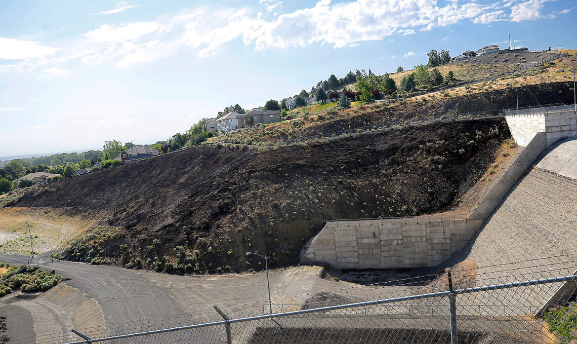 Dangerous fire conditions in Tri-Cities after winds pick up | Tri-City ...