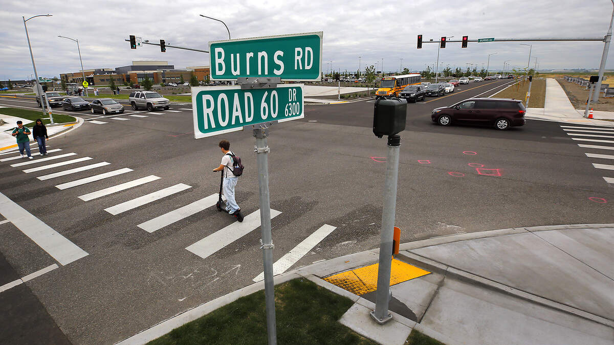Teen e-bike rider killed in Pasco intersection crash | Tri-City Herald
