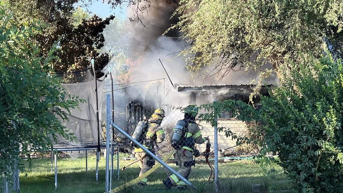 House destroyed in Kennewick fire. Homeowner suffers burns | Tri-City ...