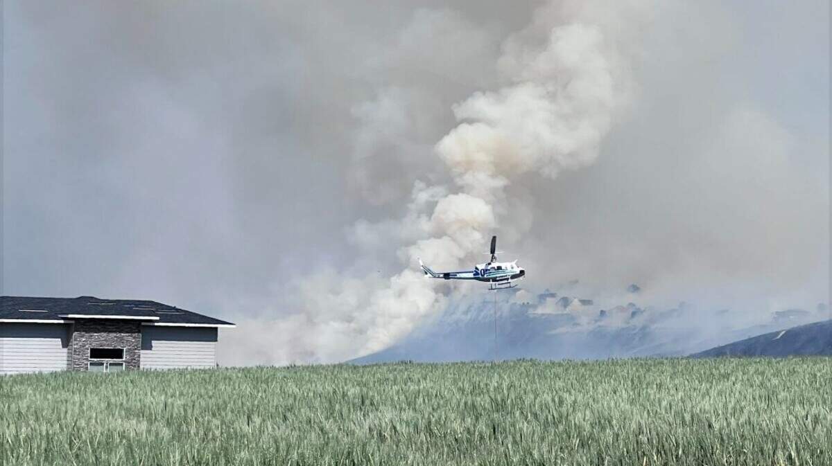 Fire burns 1,000 acres, sends choking smoke across Tri-Cities | Tri ...